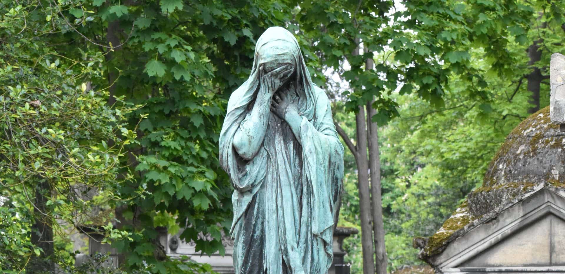 The Spookiest Places in France - Coucou French Classes